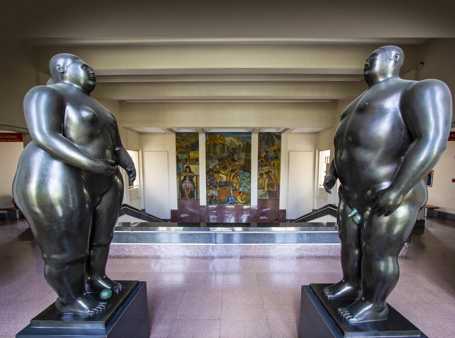 Medellín: Ciudad Botero - Panorama de las Américas