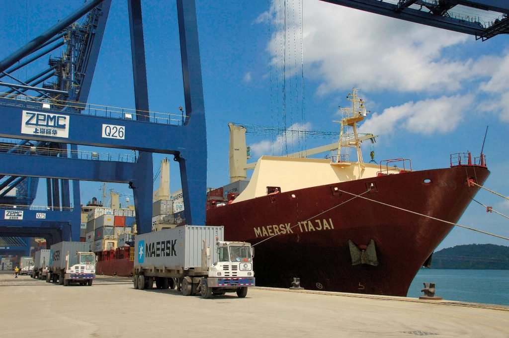 Panamá avanza como centro logístico de las Américas - Panorama de las ...